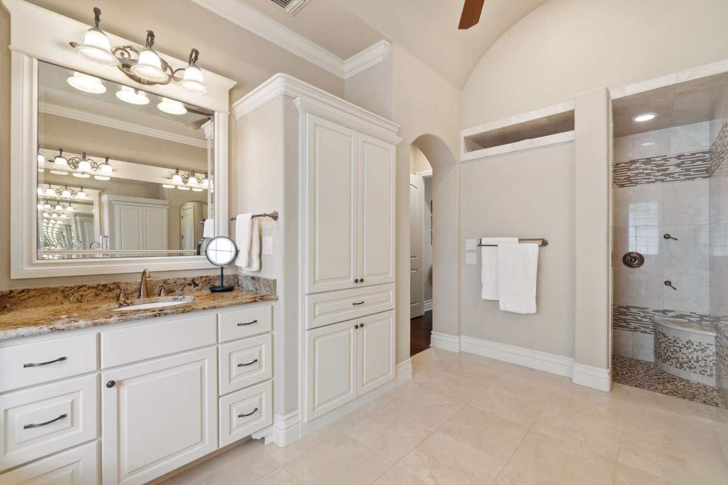 PVC Sheets for Bathroom: Ceiling, Walls & Panelling Solutions
